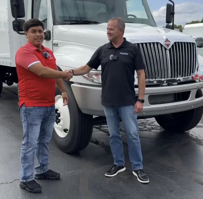 Yahir's First Box Truck Purchase with Signature Truck Center