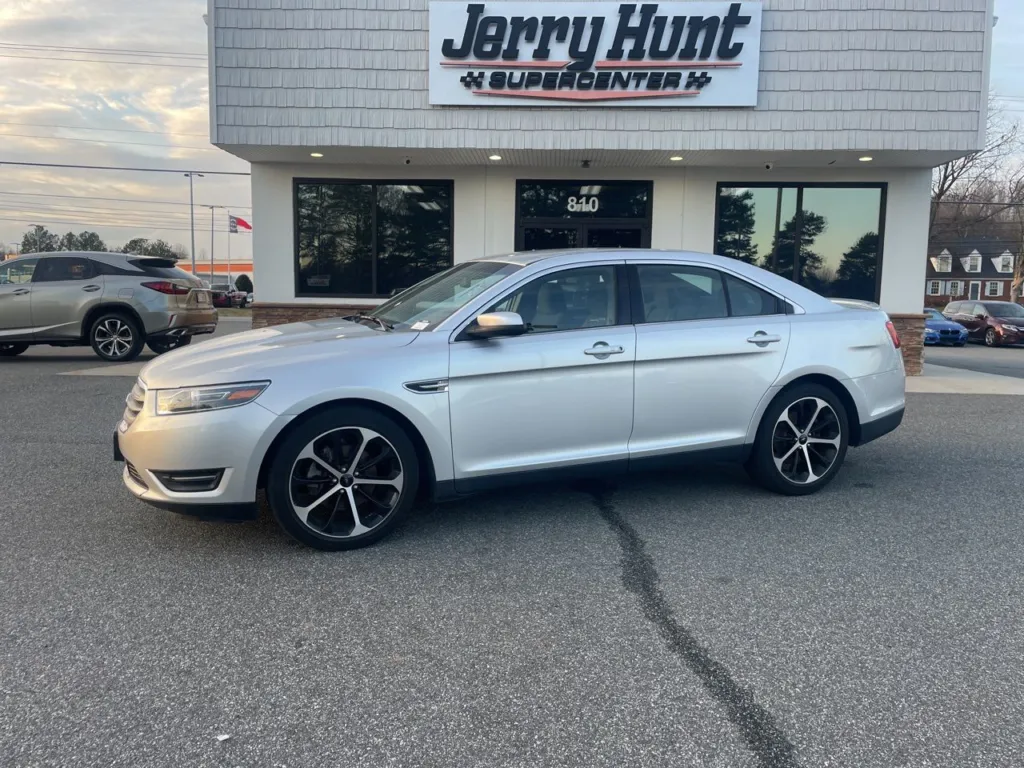 Used 2016 Ford Taurus SEL for sale in Lexington, NC at Jerry Hunt ...