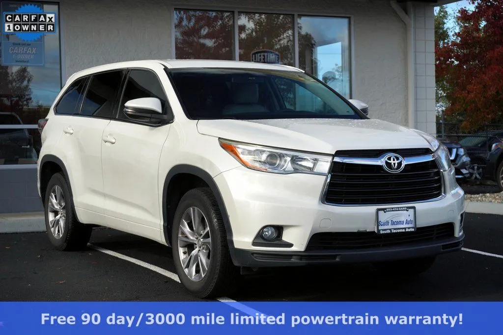 2016 Toyota Highlander Le Plus V6