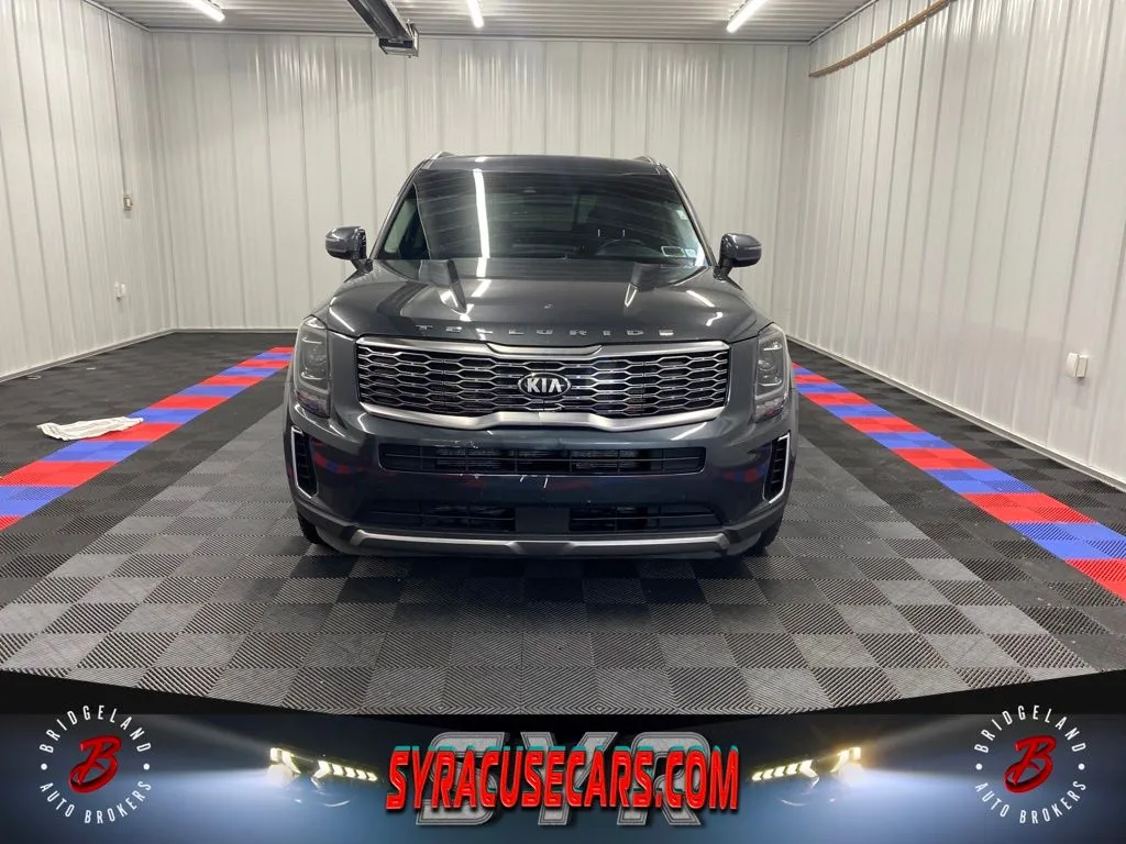 Used 2021 Kia Telluride S for sale in Bridgeport, NY at Candy Cars ...