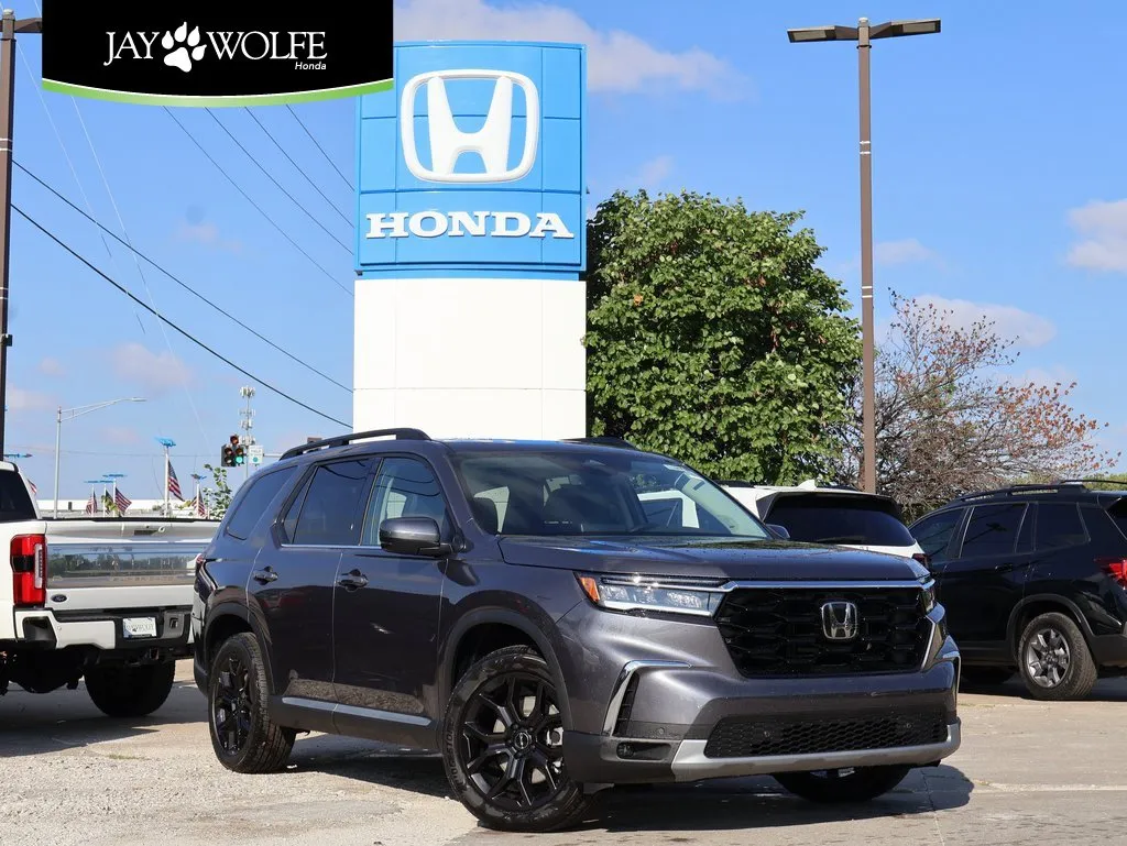2025 Honda Pilot Touring+ for sale in Kansas City, MO at Jay Wolfe ...