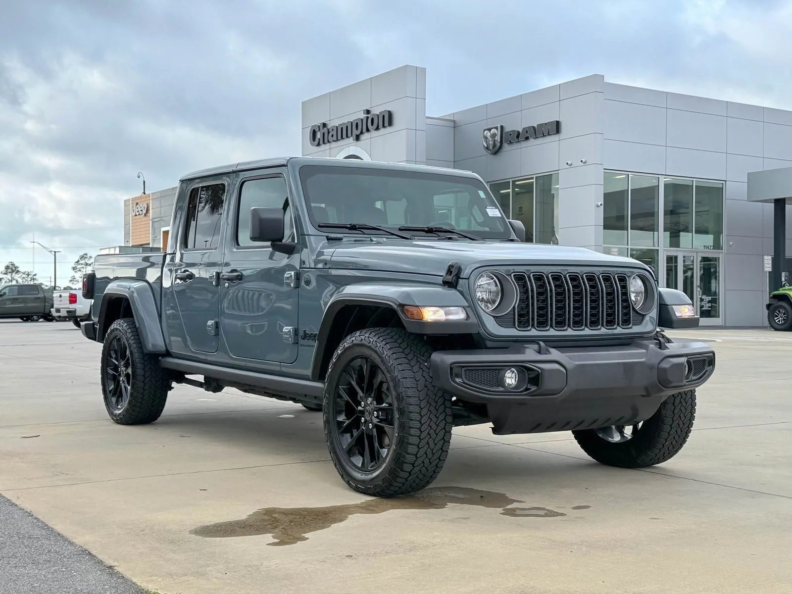 Used 2025 Jeep Gladiator Nighthawk | STK# 650674A | Champion Chrysler ...