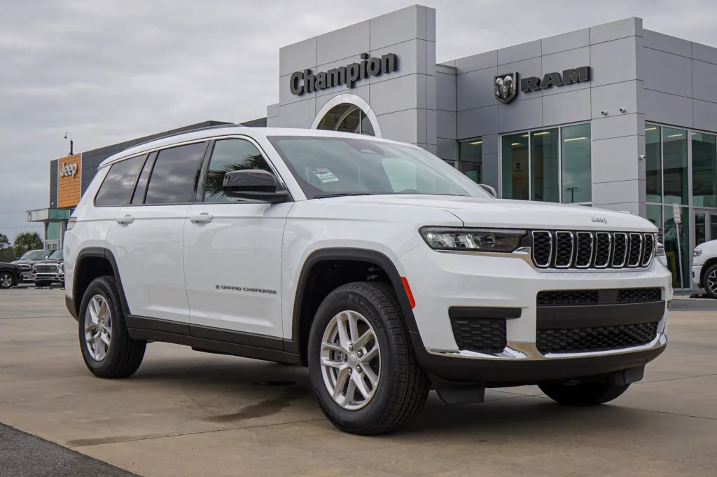 New 2025 Jeep Grand Cherokee L Laredo X | STK# 650066 | Champion ...