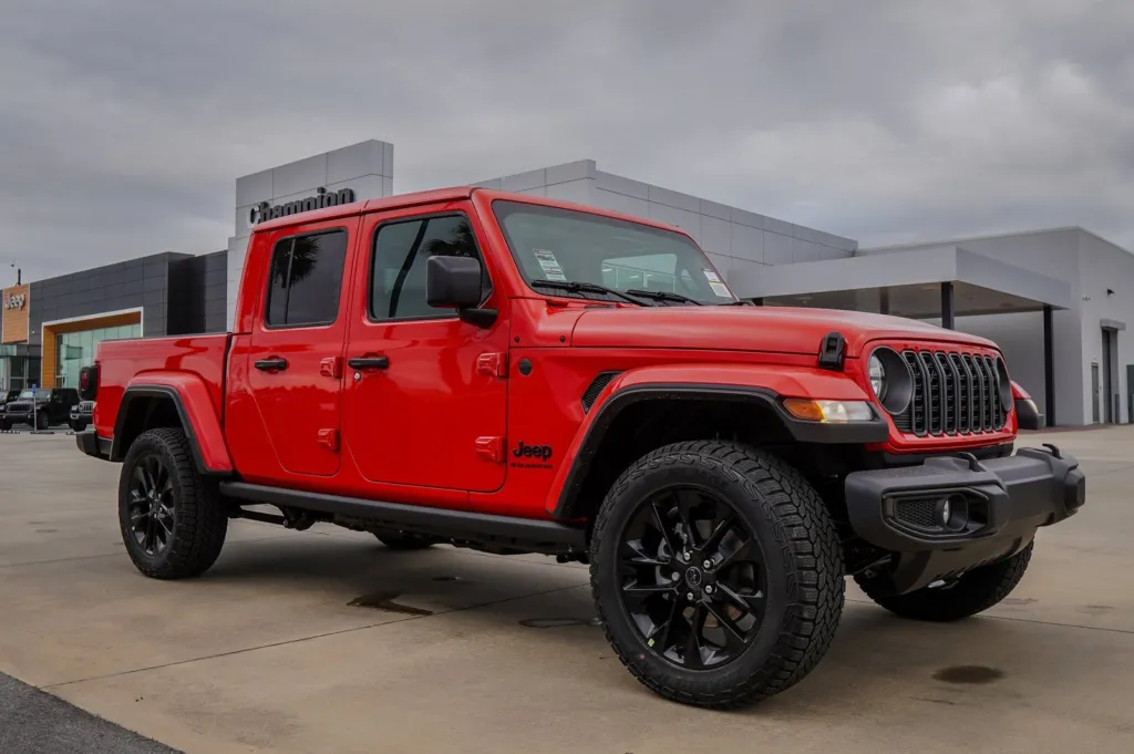 New 2025 Jeep Gladiator Nighthawk | STK# 650263 | Champion Chrysler ...