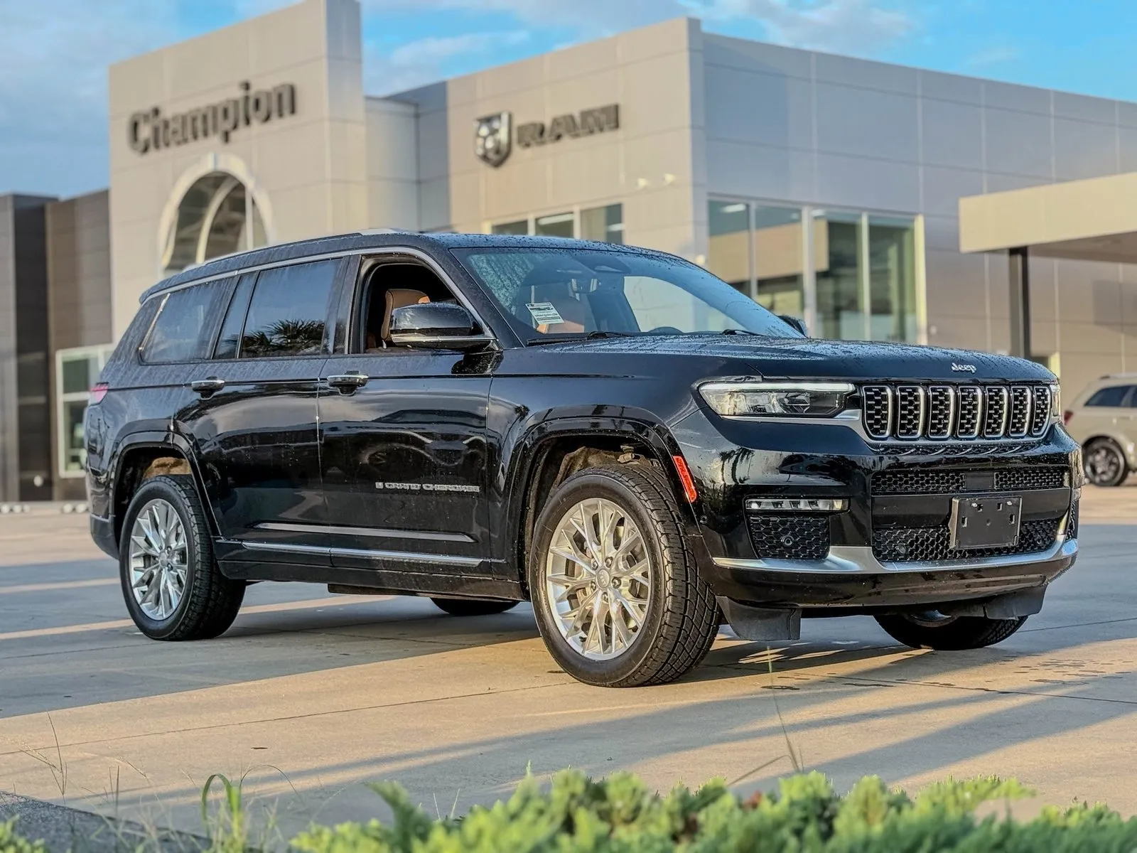 Used 2021 Jeep Grand Cherokee L Summit | STK# 650393A | Champion ...