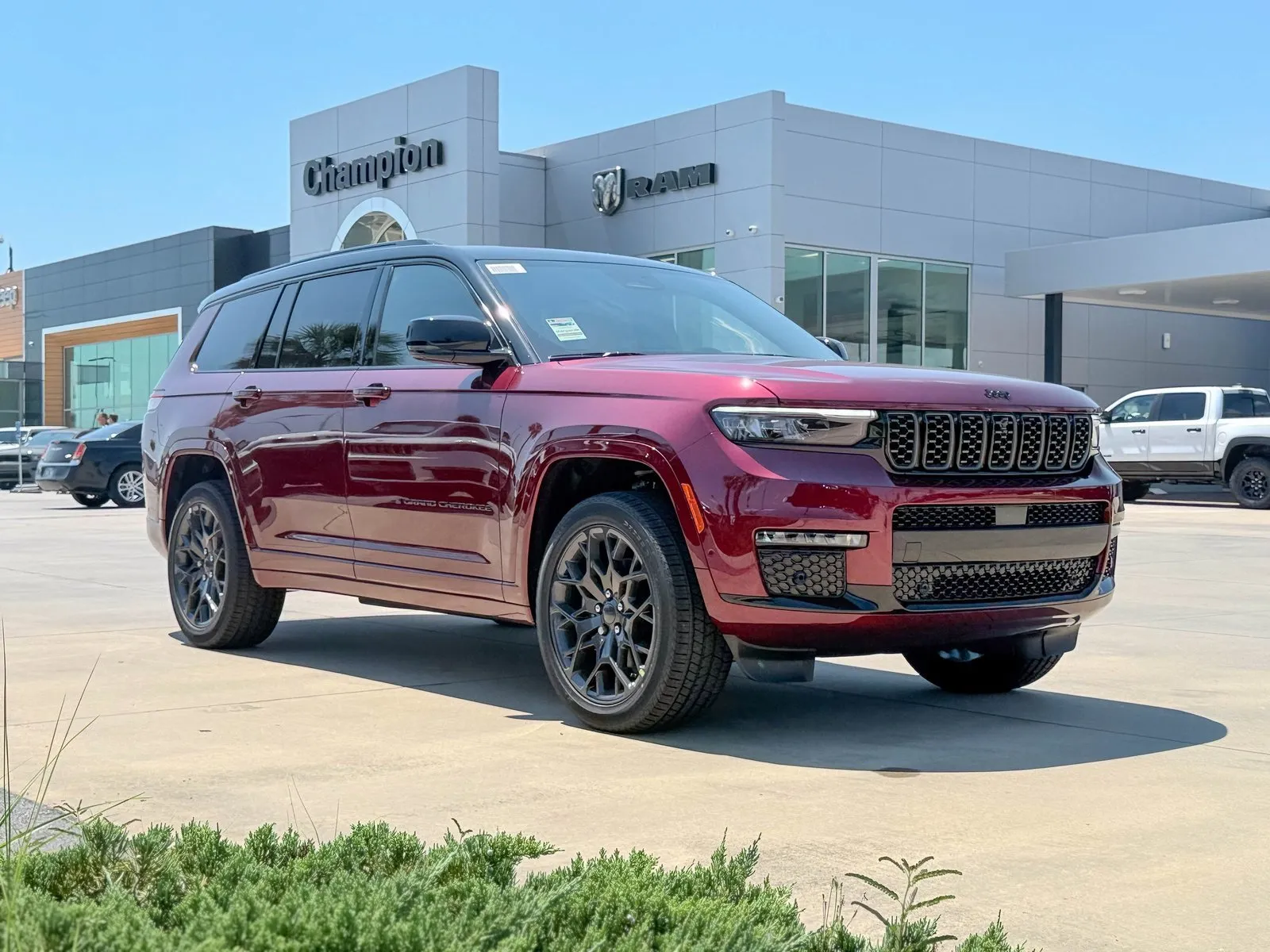 New 2025 Jeep Grand Cherokee L Summit | STK# 650691 | Champion Chrysler ...