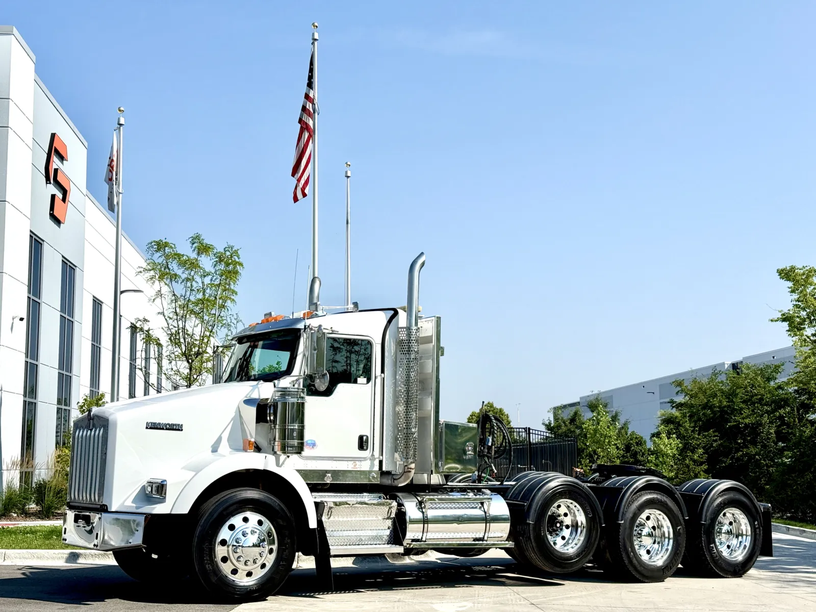 Used 2014 KENWORTH T800 for sale in New Lenox, IL at Forge Truck ...