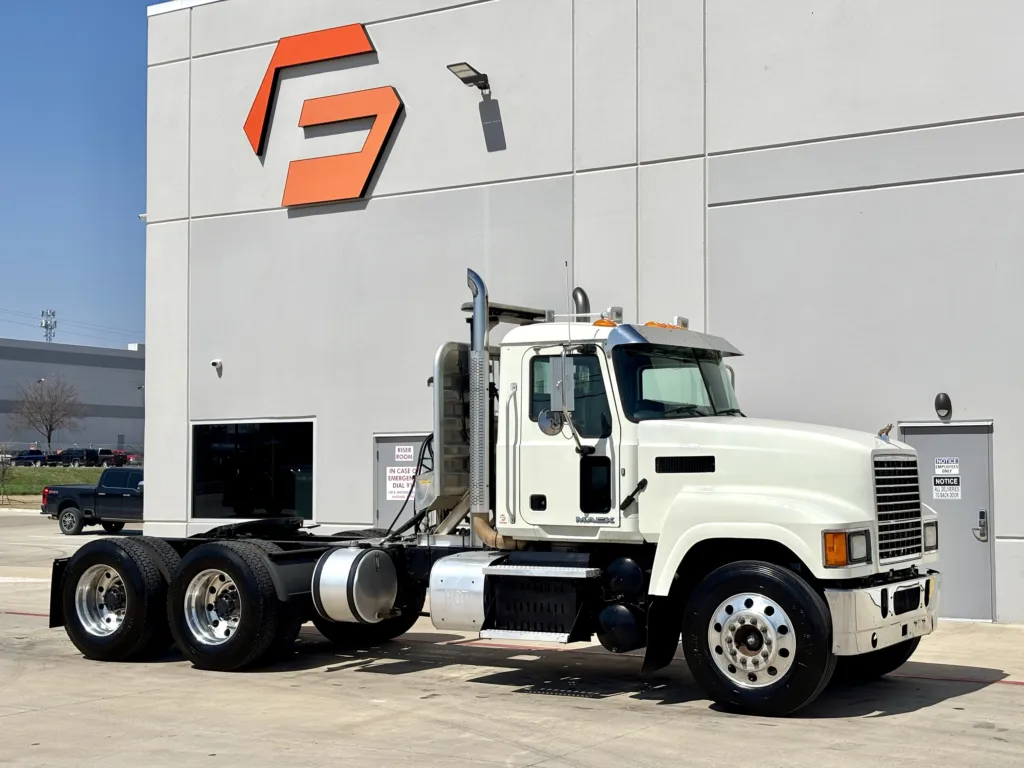 Used 2016 MACK CHU613 for sale in Hutchins, TX at Forge Truck Centers ...