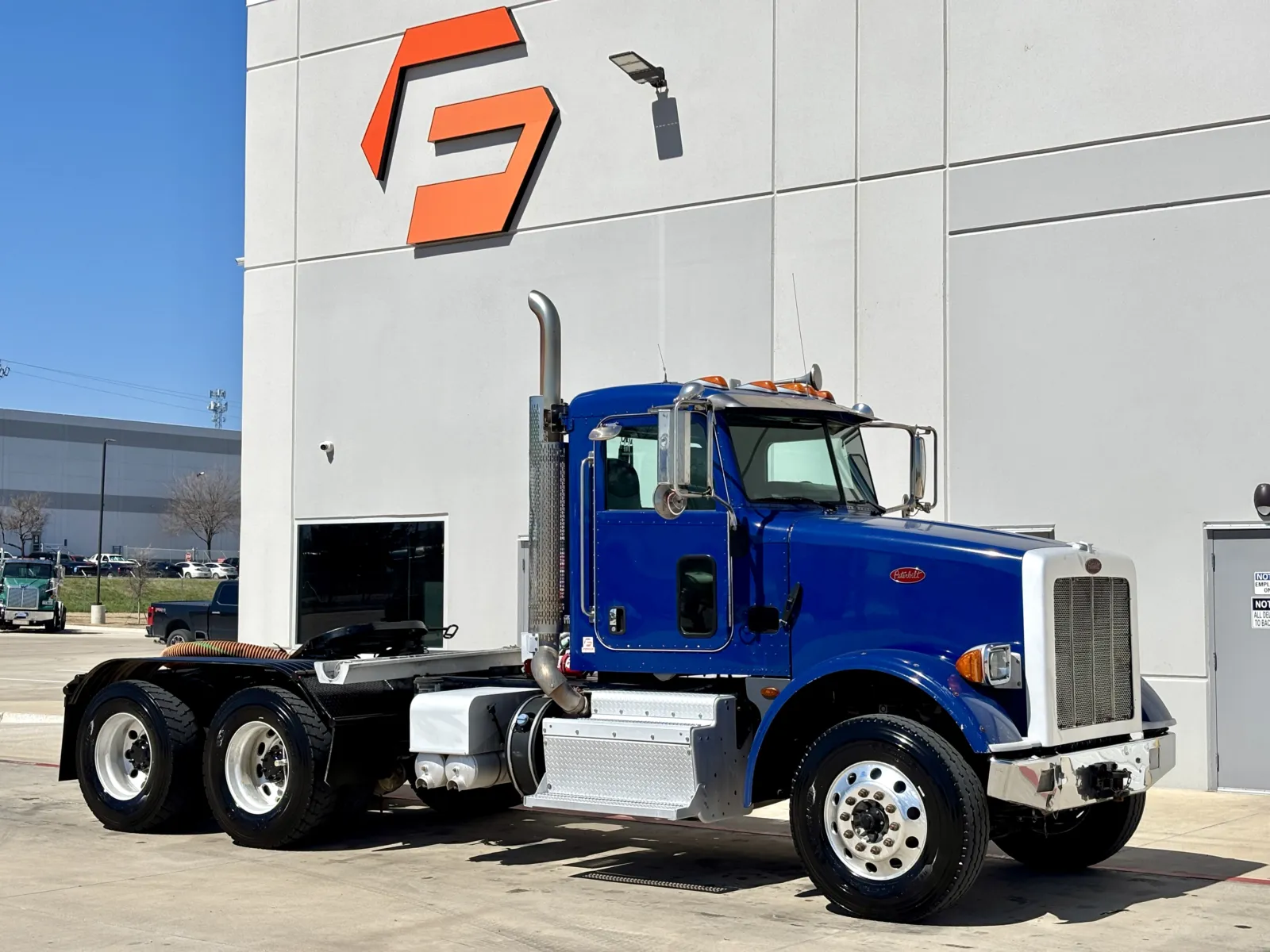Used 2016 PETERBILT 365 for sale in Hutchins, TX at Forge Truck Centers ...