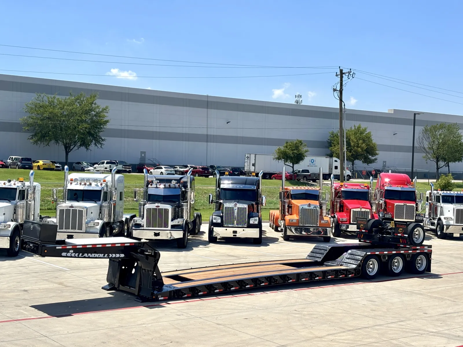 Used 2014 LANDOLL RGN for sale in Hutchins, TX at Forge Truck Centers ...