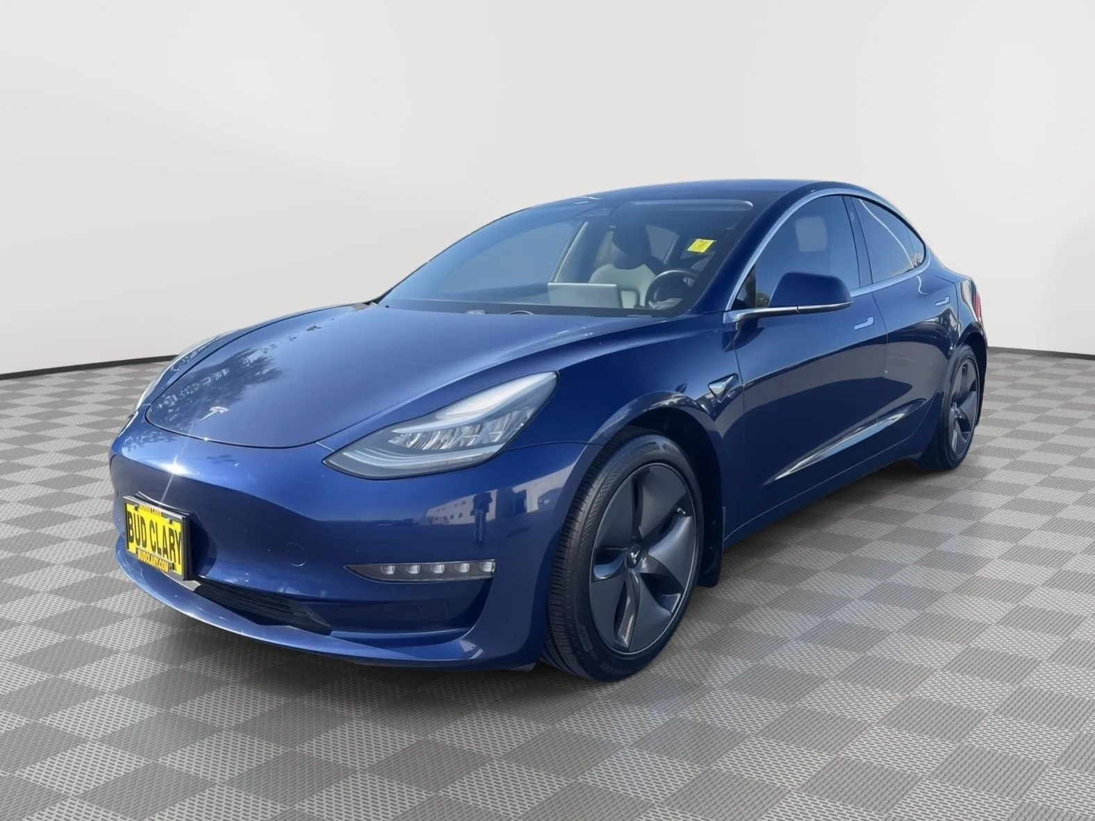 Used 2018 Tesla Model 3 Long Range Battery for sale in Moses Lake, WA ...