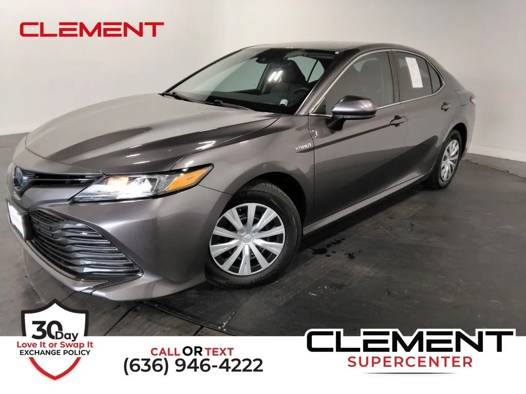 Used 2020 Toyota Camry Hybrid LE for sale in St. Charles, MO at Clement ...