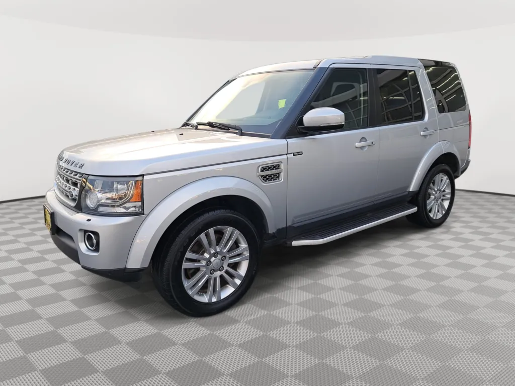 Used 2015 Land Rover LR4 LUX for sale in Auburn, WA at Bud Clary Auto ...