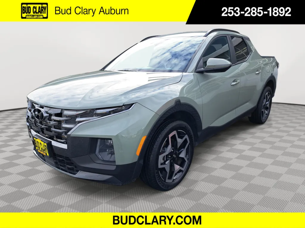 Used 2024 Hyundai Santa Cruz Limited for sale in Auburn, WA at Bud ...
