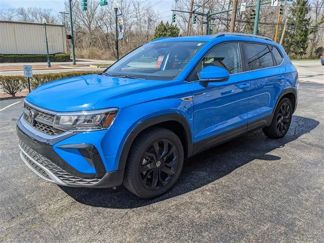 Used 2022 Volkswagen Taos SE for sale in Gahanna, OH at Gahanna Auto ...