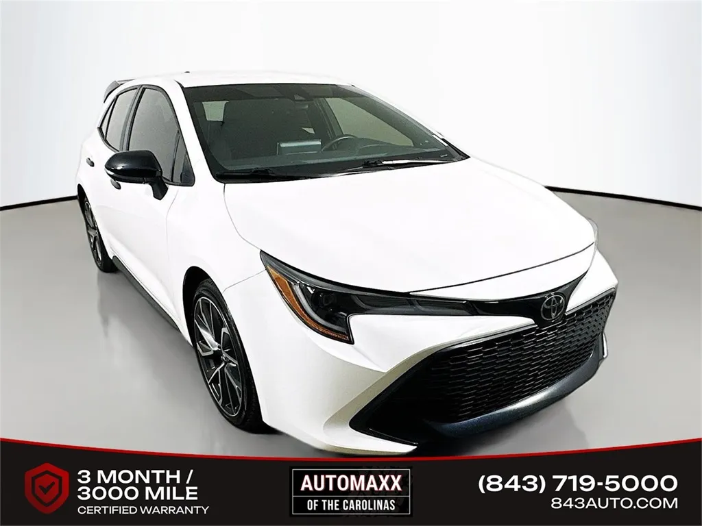 Used 2022 Toyota Corolla Hatchback SE Nightshade Edition for sale in ...
