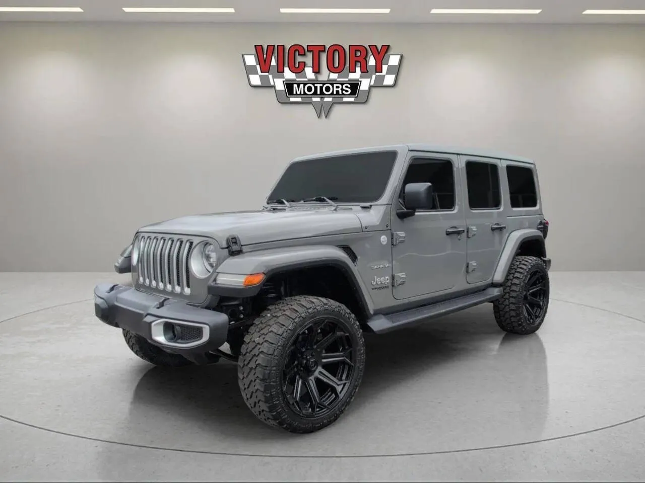 2020 Jeep Wrangler Unlimited Sahara 4x4 Alarm Trigger