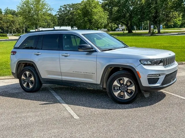 Used 2024 Jeep Grand Cherokee 4xe for sale in Foley, AL | VIN ...