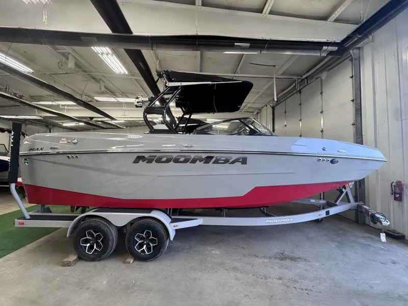 2025 MOOMBA MAX DEMO for sale in Fargo, ND at McLaughlin RV & Marine ...