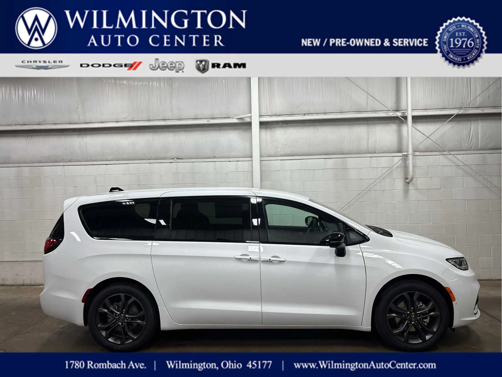 2026 Chrysler Pacifica Select for sale in Wilmington, OH at Wilmington ...
