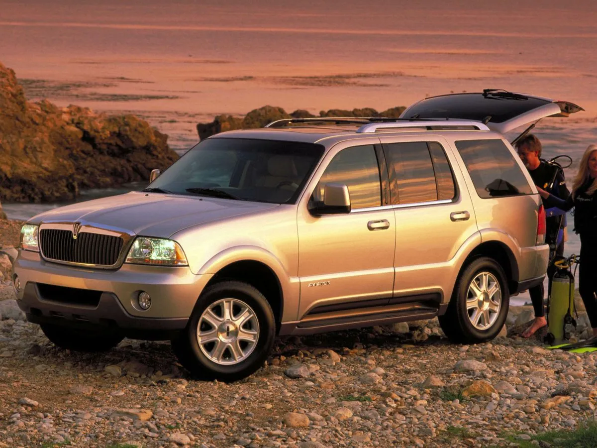 Used 2004 Lincoln Aviator for sale in Logan, OH at Hocking Valley ...