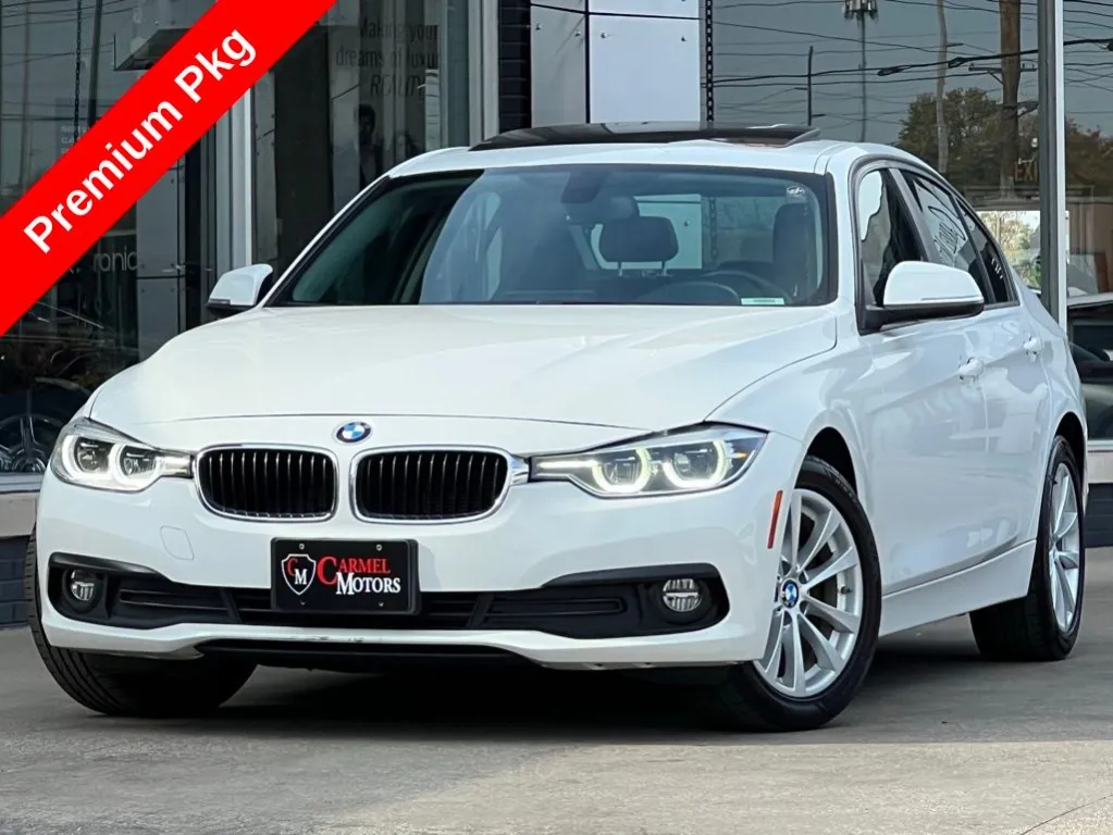 White bmw 320i store