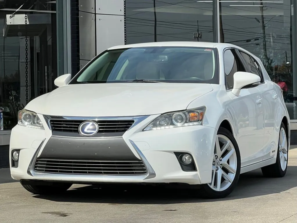 Used 2016 Lexus CT 200h for sale in Indianapolis, IN at AutoGiant USA | VIN: JTHKD5BH0G2265933