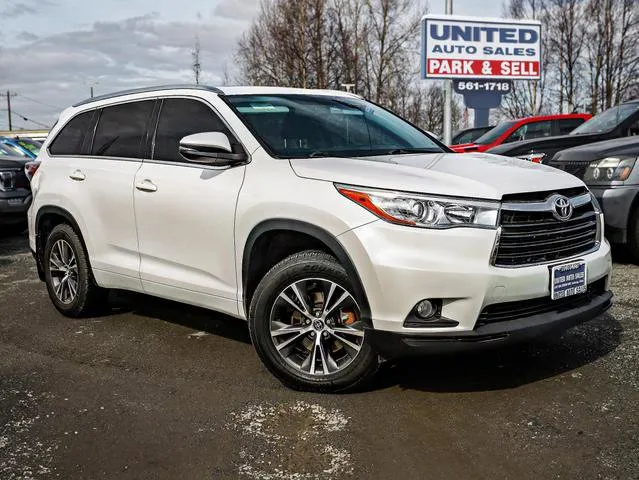 Used 2016 Toyota Highlander XLE for sale in Anchorage, AK at United ...