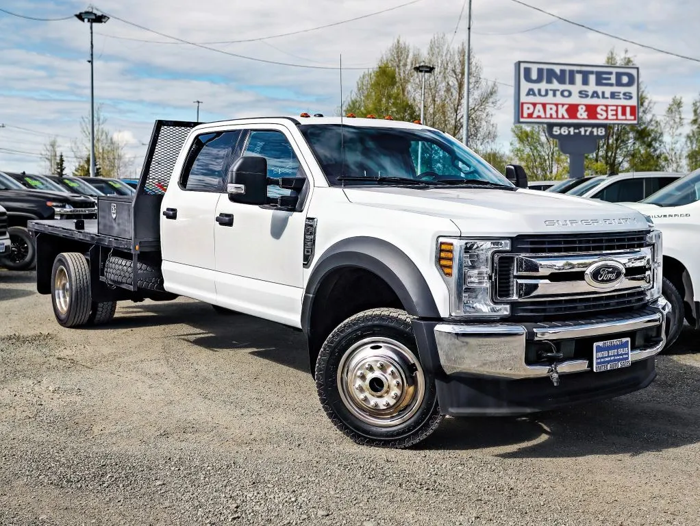 Used 2019 Ford F550 Super Duty Crew Cab & Chassis XLT Cab & Chassis 4D ...