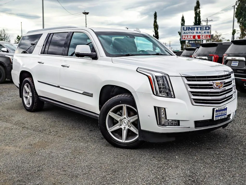 Used 2017 Cadillac Escalade ESV Platinum Sport Utility 4D for sale in ...