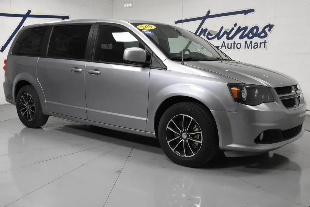 Used 2019 Dodge Grand Caravan Passenger GT Minivan 4D for sale in ...
