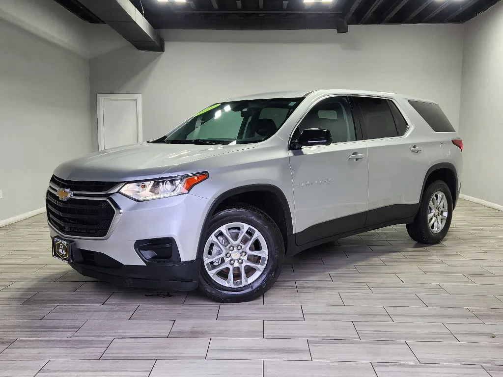 Used 2020 Chevrolet Traverse LS for sale in Philadelphia, PA at ...
