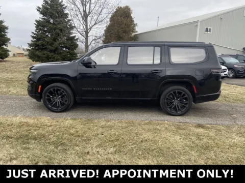 Used 2022 Jeep Grand Wagoneer Series II Obsidian for sale in ...