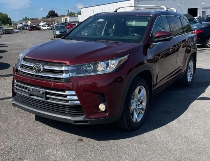 Used 2018 Toyota Highlander Limited for sale in Noblesville, IN at ...