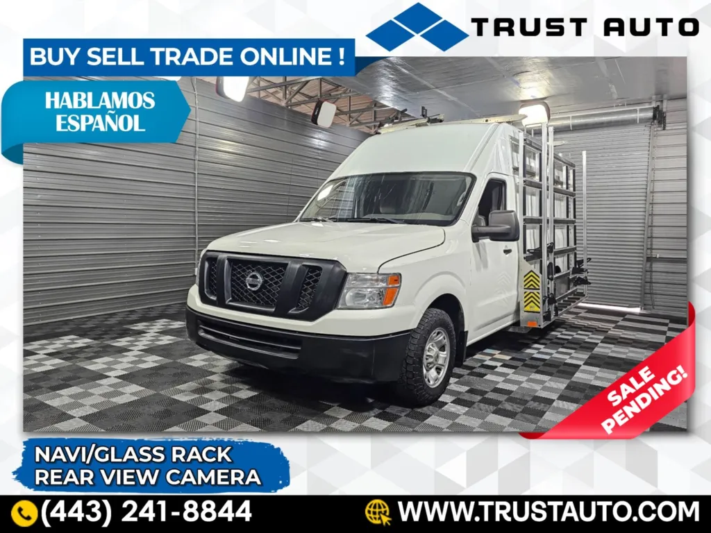 Used 2018 Nissan NV 2500 HD Cargo SV High Roof Minivan/Van w/Glass Rack ...