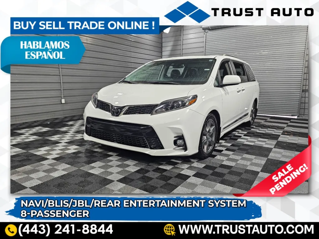 Used 2019 Toyota Sienna SE Premium 8-Passenger Minivan/Van w/Rear ...