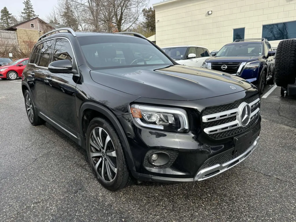 Used 2021 Mercedes-Benz GLB 250 for sale in Great Neck, NY | VIN ...