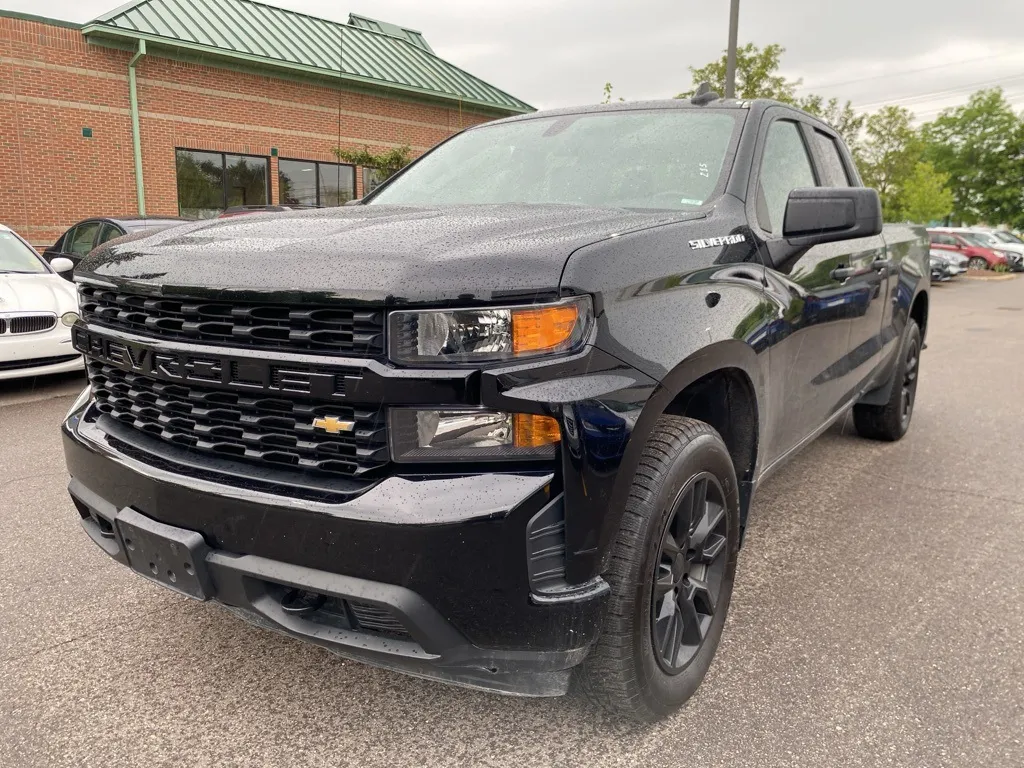Used 2022 Chevrolet Silverado 1500 LTD Custom for sale in Wixom, MI at ...