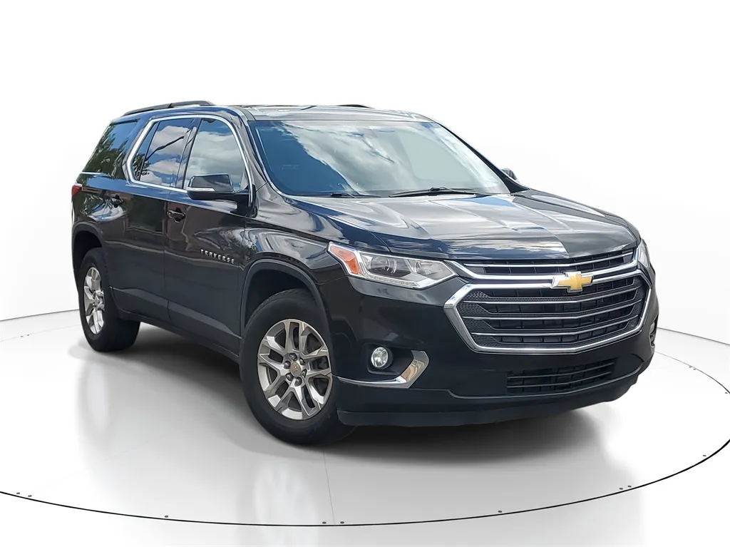 Used 2019 Chevrolet Traverse LT for sale in Wixom, MI at Wixom Motors ...