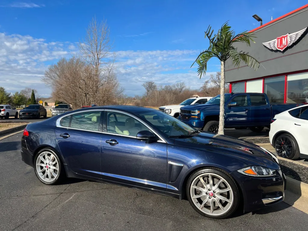 Used 2015 Jaguar XF V8 Supercharged for sale in Evansville, IN | VIN ...