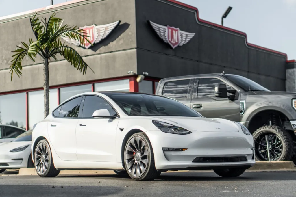 Used 2021 Tesla Model 3 Performance for sale in Evansville IN VIN 5YJ3E1EC3MF984923