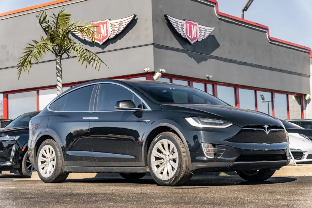 Used 2016 Tesla Model X 75D for sale in Evansville IN VIN 5YJXCBE22GF034285