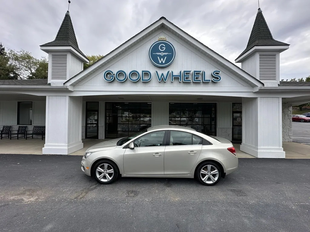 Used 2016 Chevrolet Cruze Limited 2LT for sale in Liverpool, OH at Good ...