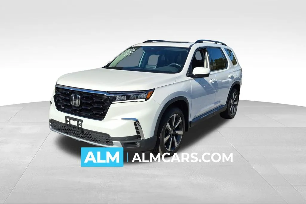 Used 2025 Honda Pilot Touring for sale in Florence, SC at ALM Cars ...