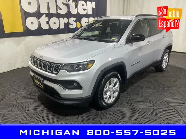 Used 2024 Jeep Compass Latitude for sale in Michigan Center, MI at ...