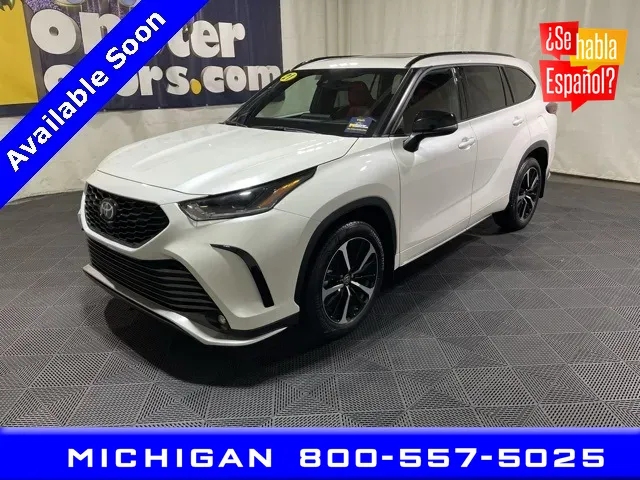 Used 2021 Toyota Highlander XSE for sale in Michigan Center, MI at ...