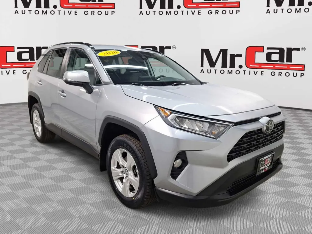 Used 2020 Toyota RAV4 XLE for sale in Brentwood, MD at Mr. Car ...