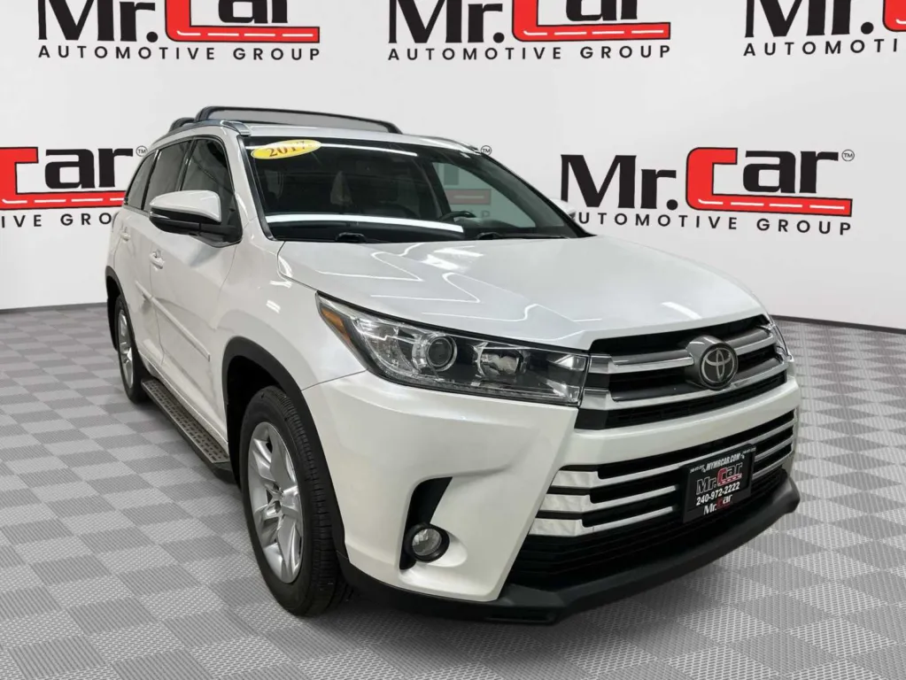 Used 2017 Toyota Highlander Limited for sale in Brentwood, MD at Mr ...