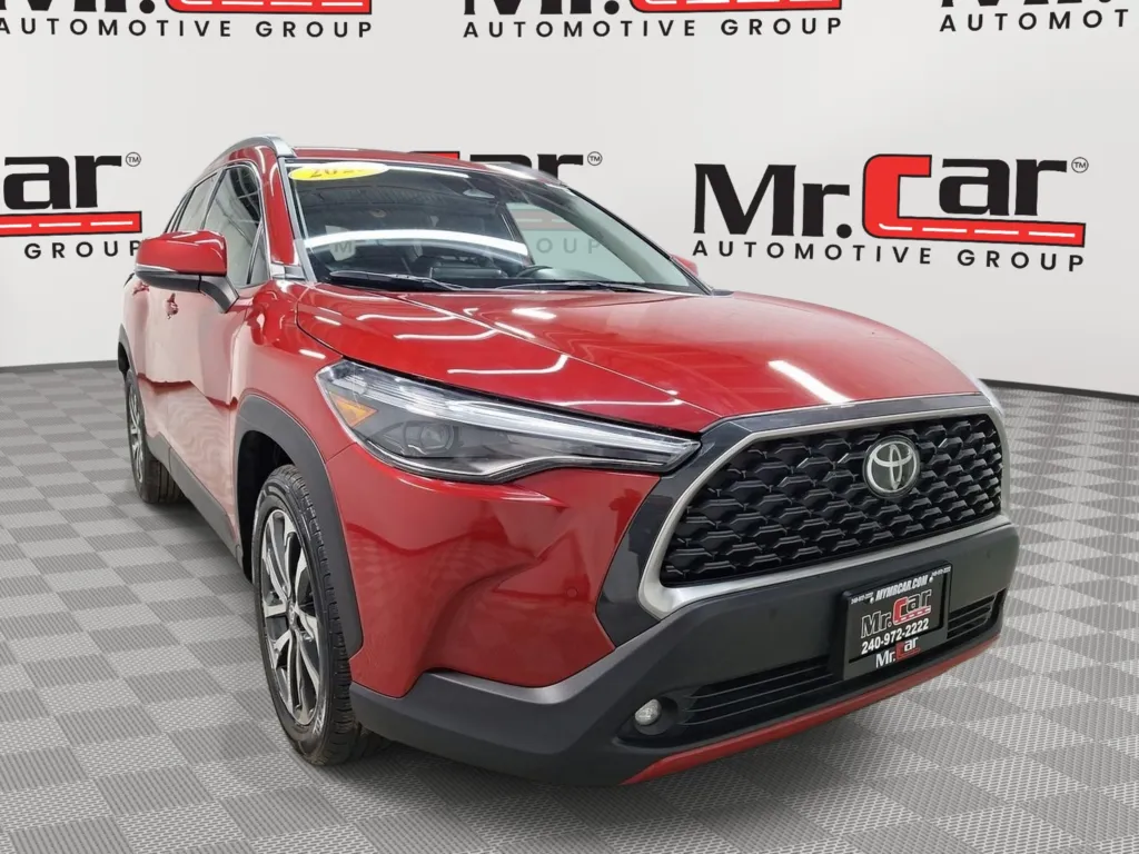 Used 2023 TOYOTA COROLLA CROSS XLE for sale in Gaithersburg, MD | VIN ...