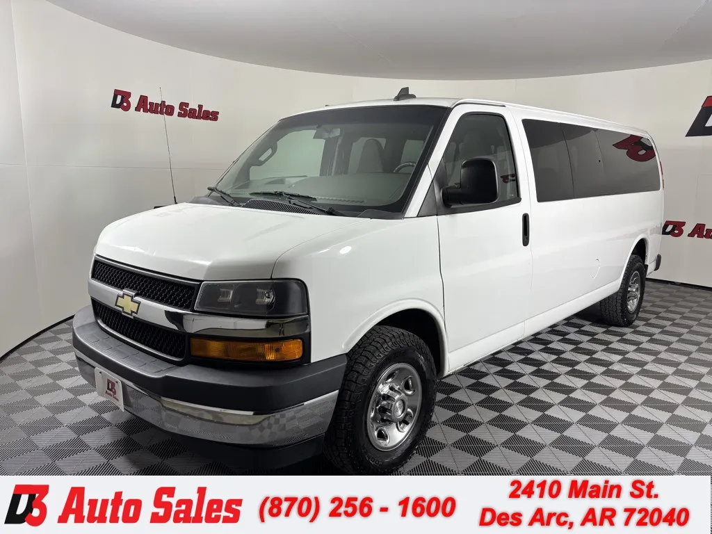Used 2017 Chevrolet Express 3500 LT for sale in Des Arc, AR at D3 Auto ...